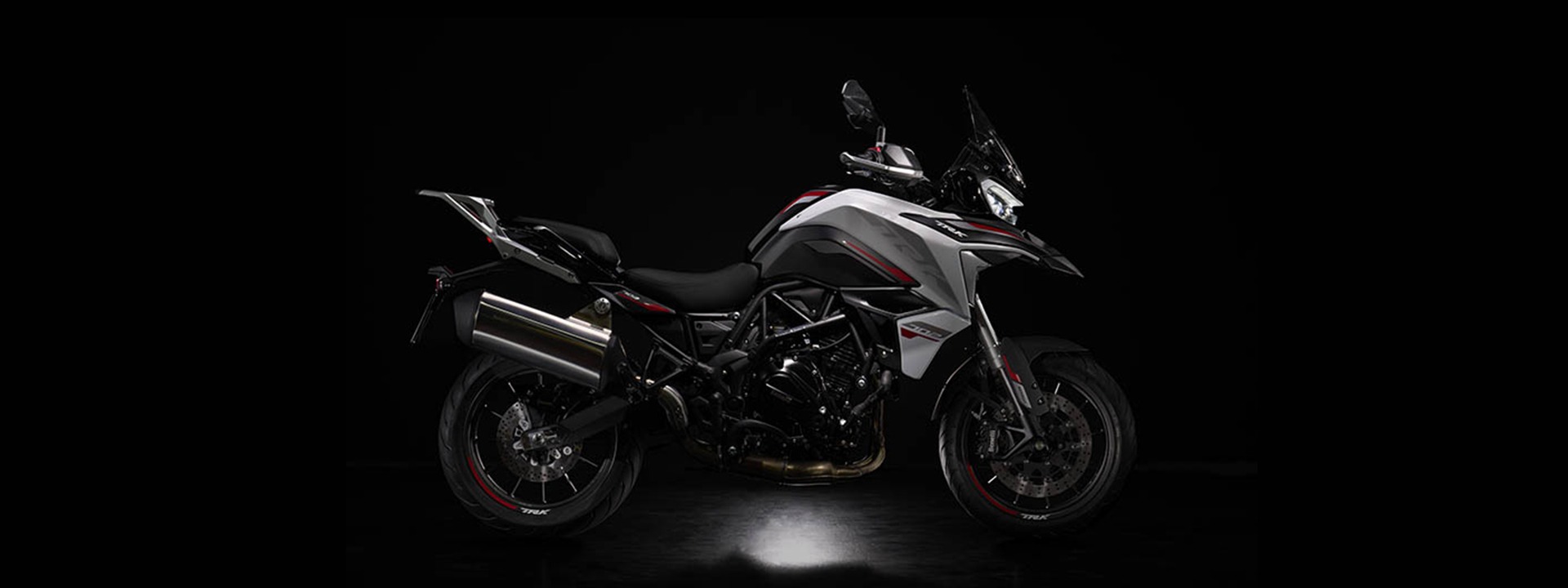 Benelli TRK 702 | Benelli greece | Benelli-moto.gr